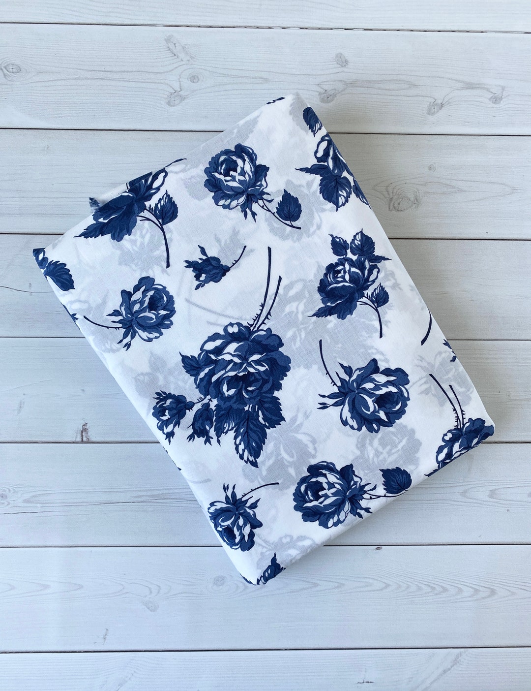 Smitten *LAWN* by Bonnie & Camille for Moda - 6 Yards - Etsy
