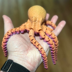 Lifelike Articulated Octopus Fidget Toy - 3D Printed Sensory Desk Toy ...