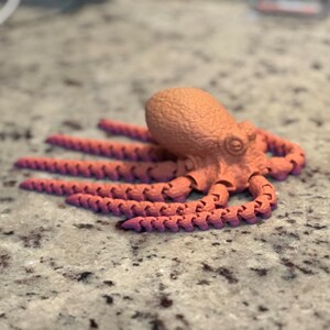 Lifelike Articulated Octopus Fidget Toy - 3D Printed Sensory Desk Toy ...