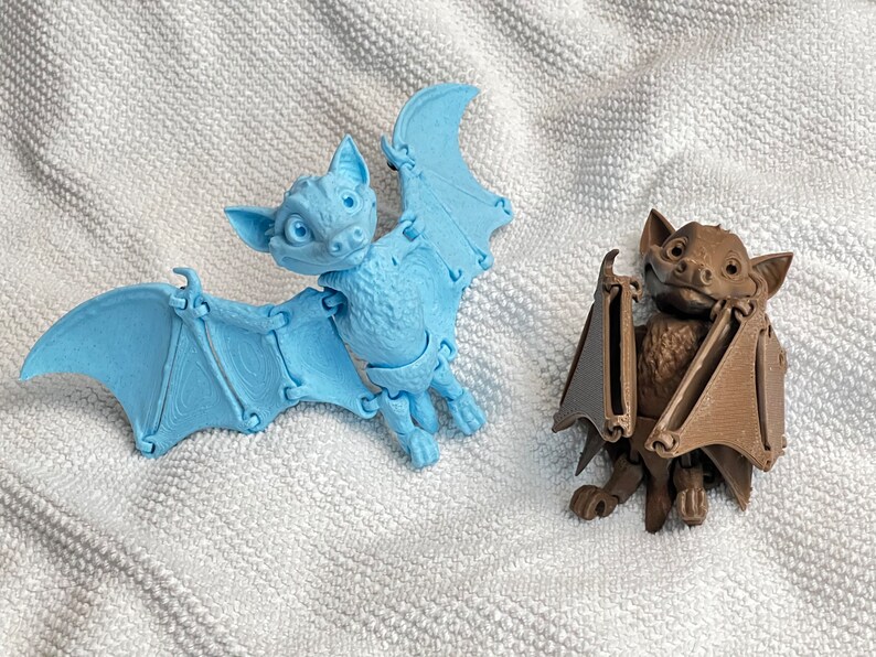 3D Printed Fruit Bat: Articulated Flapping Wings, Display Stand ...