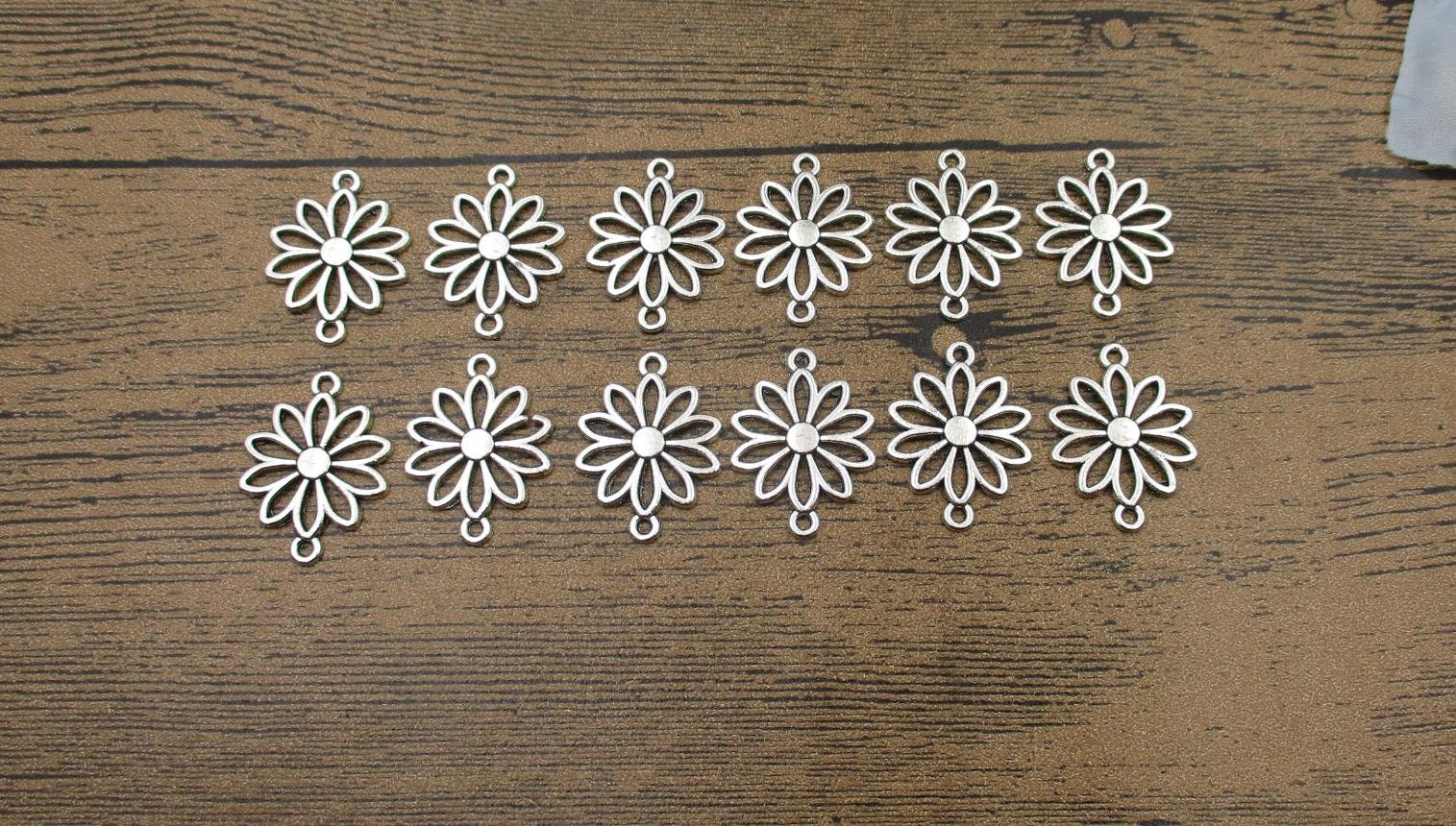 20 Flower Charms,flower Connectors, Antique Silver Tone-rs1004 - Etsy