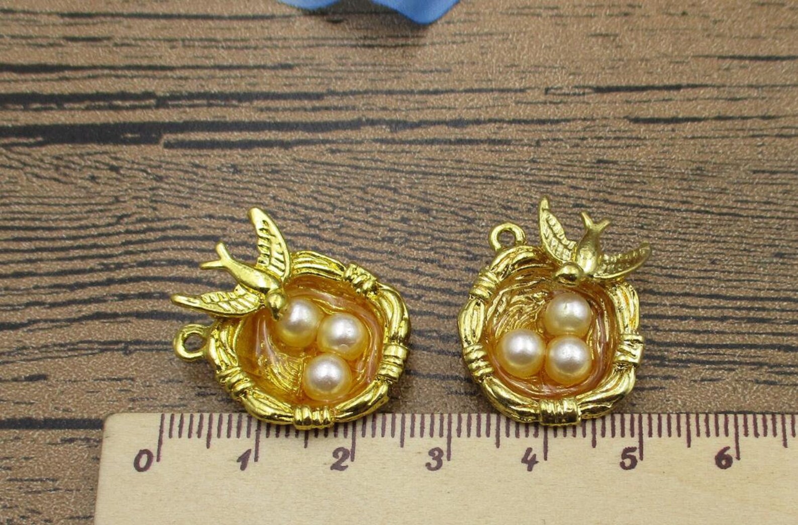 4 Bird Nest Charms ,gold Color With 3 Pearls -RS125 - Etsy