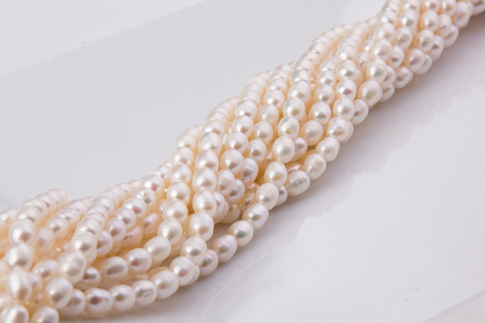 6x7mm Oval Shape Freshwater Pearls, High Quality, AA Grade, Genuine ...