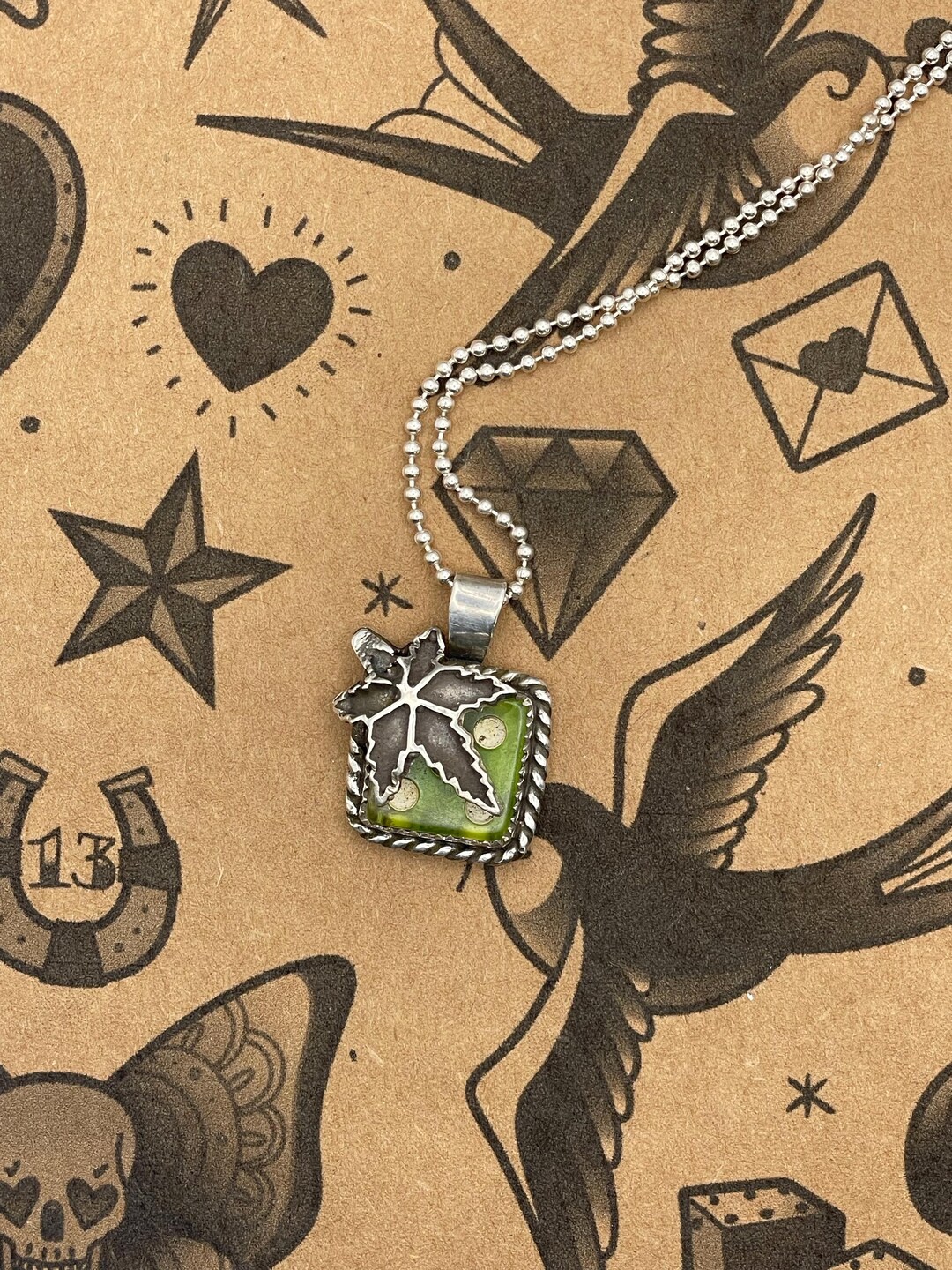 Zola-vintage Green Dice Weed Leaf Pendant - Etsy
