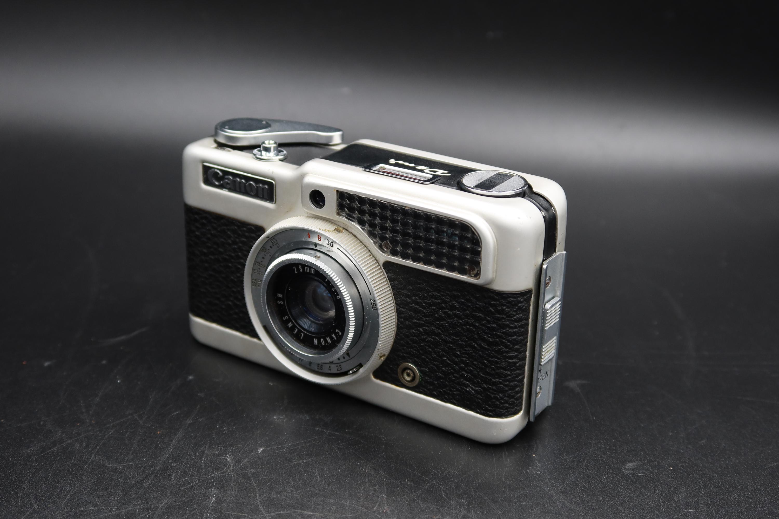 Canon Demi Half Frame Film Camera, Very Nice, Ready to Use - Etsy