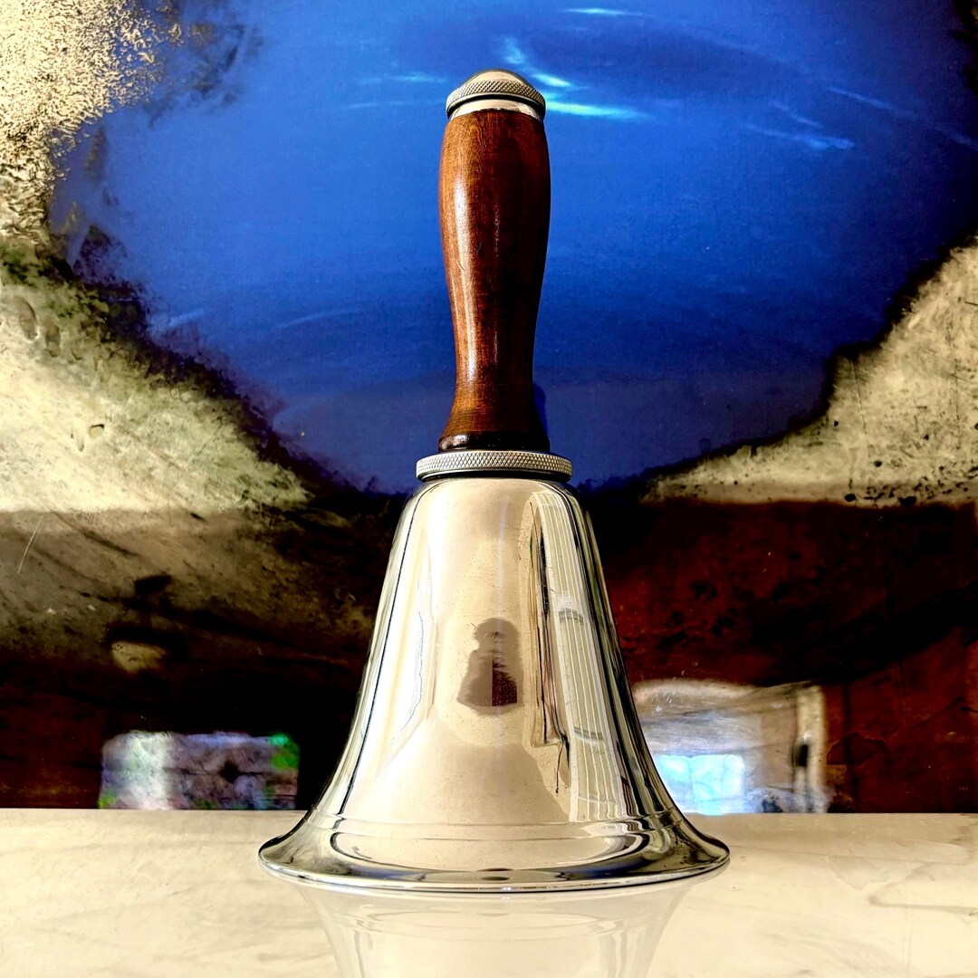 COCKTAIL HOUR! Vintage ESPN Silver Bell Shaker Pitcher Working Ringer ...