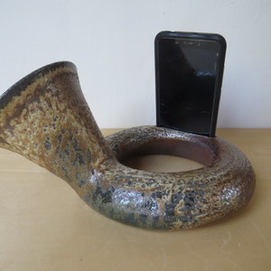 Low Tech Ceramic Cellphone Speaker Amplifier, Wood and Soda Fired ...