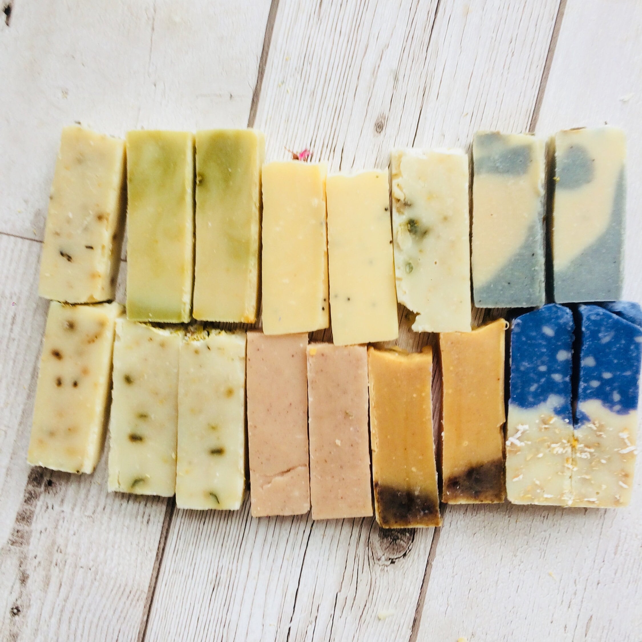 Rustic Mini Guest Soaps - Personalised Boho Wedding Favours - Handmade ...