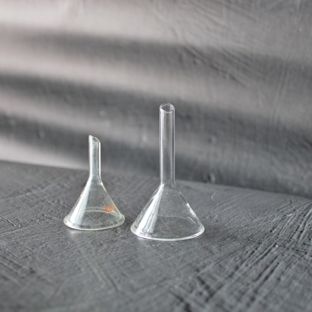 Two Glass Mini Funnel, Pharmacy Apothecary Gift, Laboratory Chemistry ...