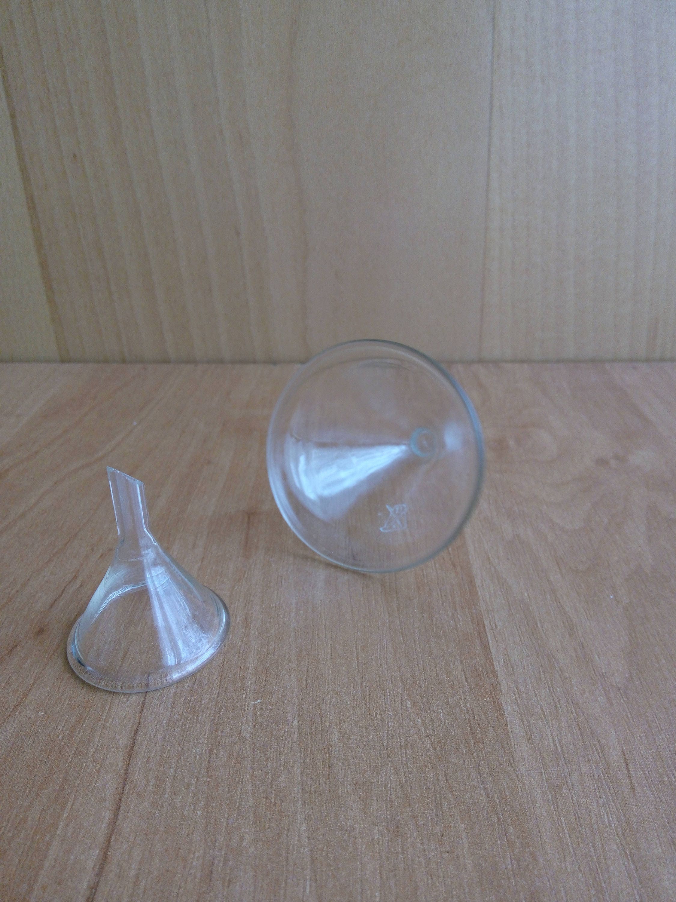 Two Glass Mini Funnel, Pharmacy Apothecary Gift, Laboratory Chemistry ...