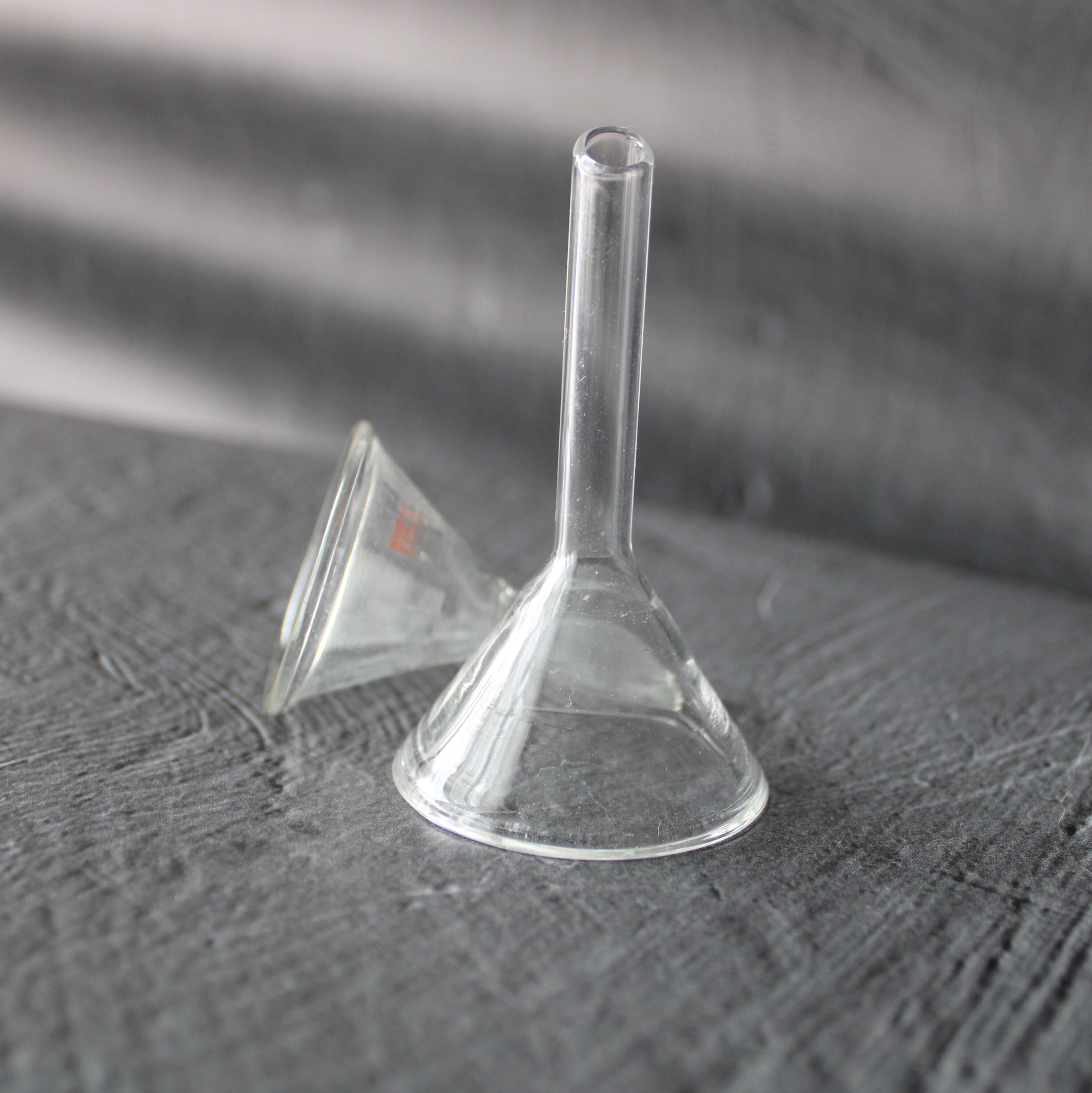 Two Glass Mini Funnel, Pharmacy Apothecary Gift, Laboratory Chemistry ...