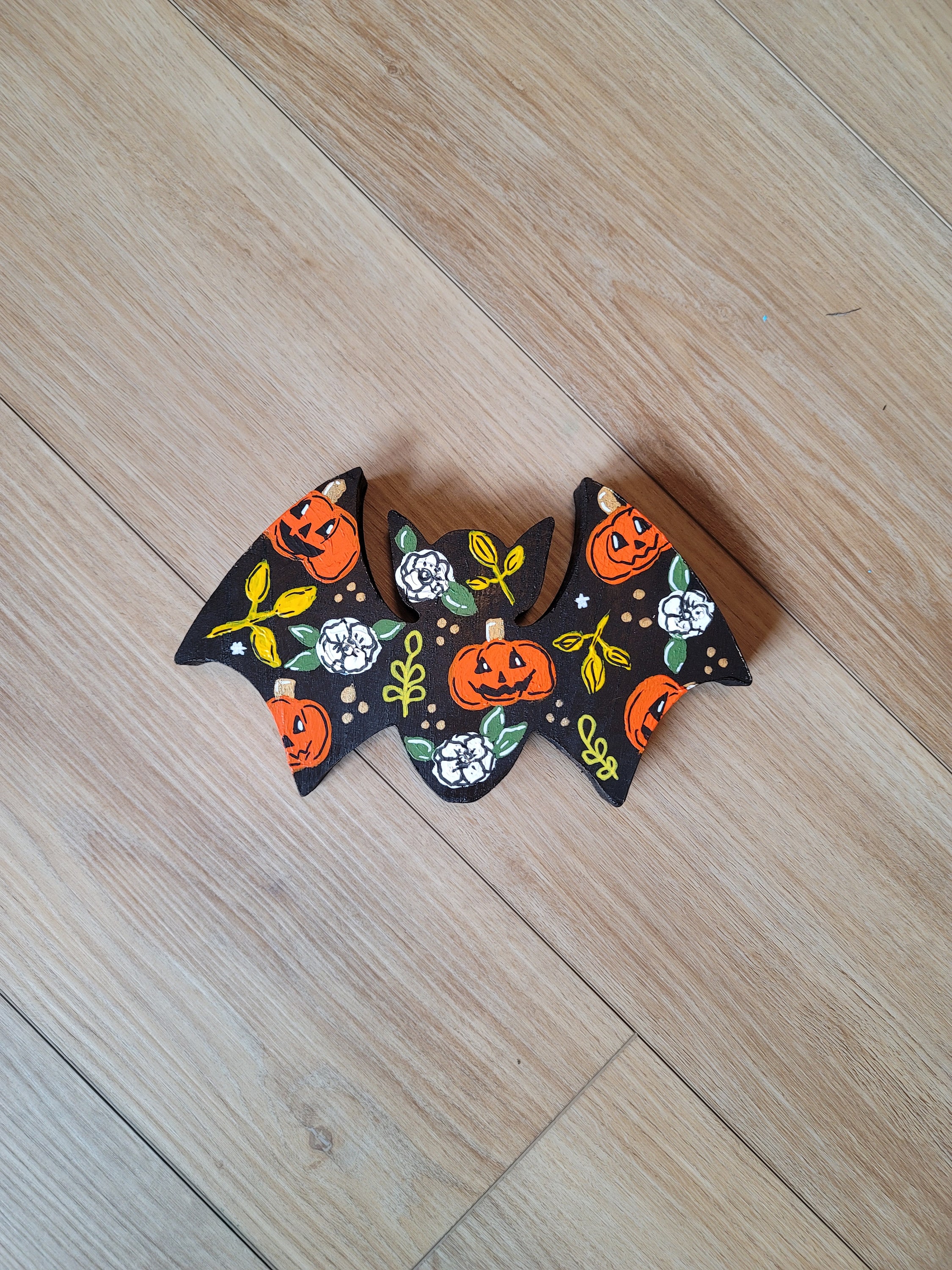 Acrylic Painted Wooden Bat Decor - Etsy