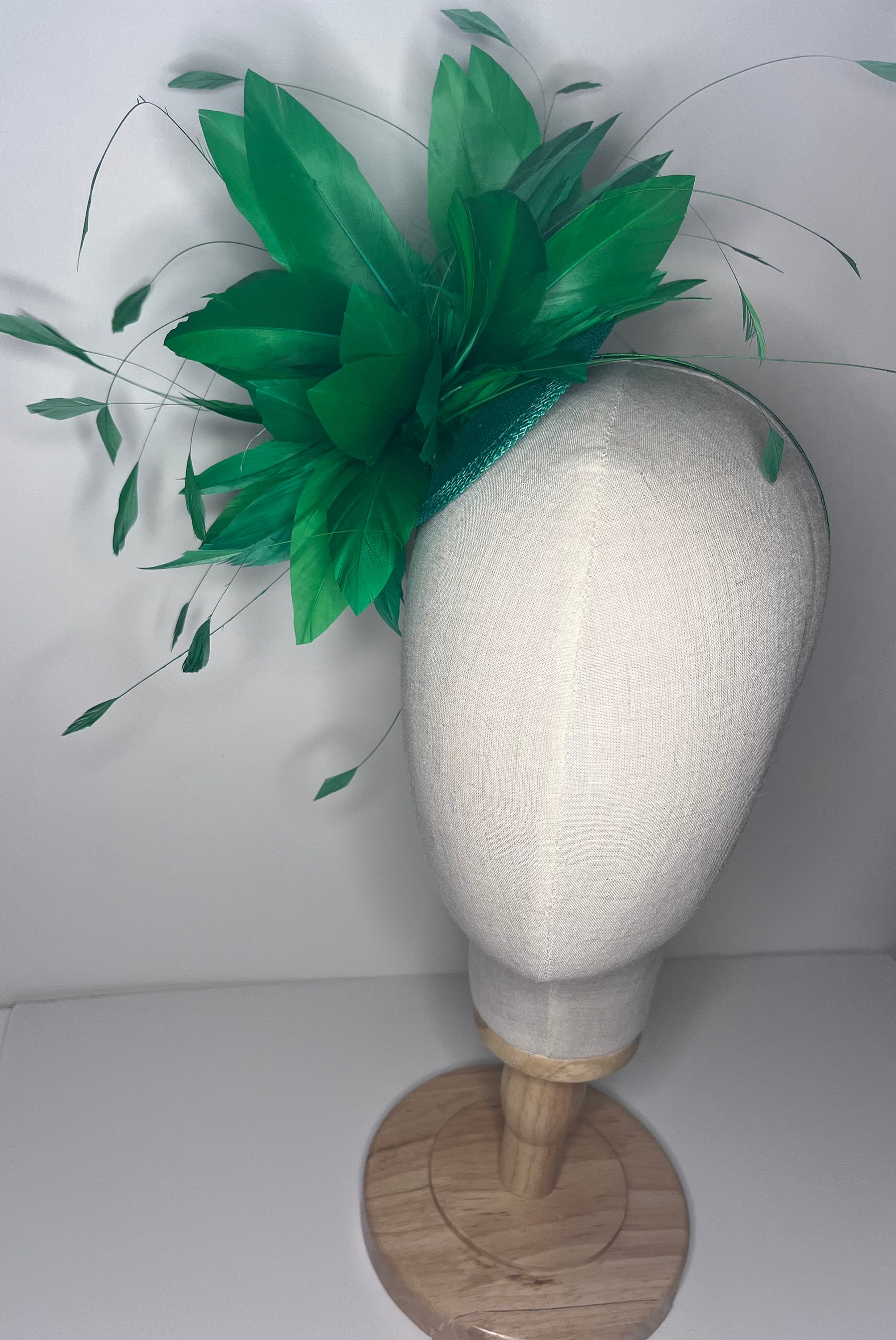 Emerald Green Feather Puff, Wedding Guest, Races, Ascot, Feather ...