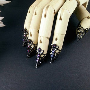 Claw Set "witch of Dark Magic" ~ Claws, Filigree, Gothic, Armor, Finger ...