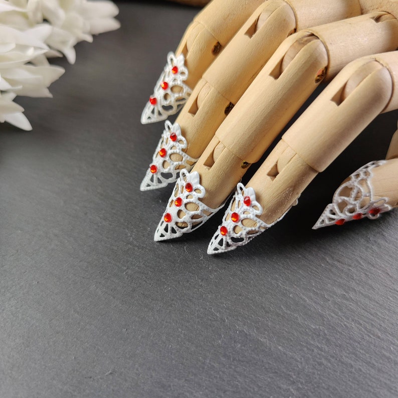 Claw Set "mistress of Passion" ~ Claws, Finger Tips, Nail Jewelry ...