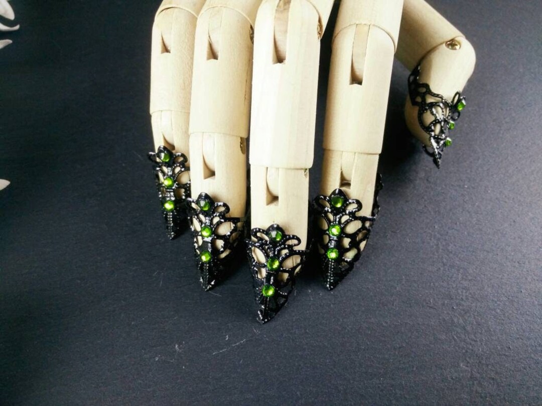 Claw Set witch of Life Claws, Filigree, Gothic, Armor, Finger Tips ...