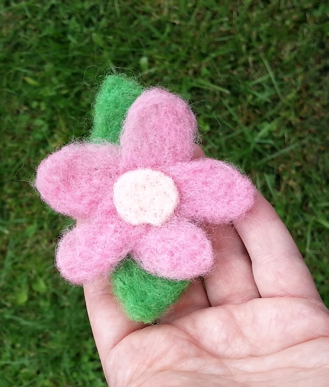 Needle Felted Pink Flower Pin - Etsy