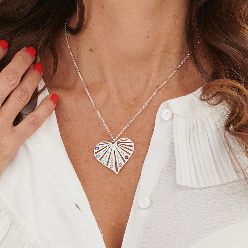 Personalized Engraved Heart Family Necklace With Birthstones | Etsy