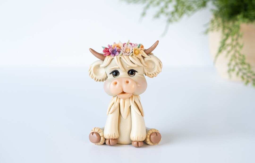 Highland Cow With Flower Crown: Clay Cake Topper, Desk Buddy - Etsy