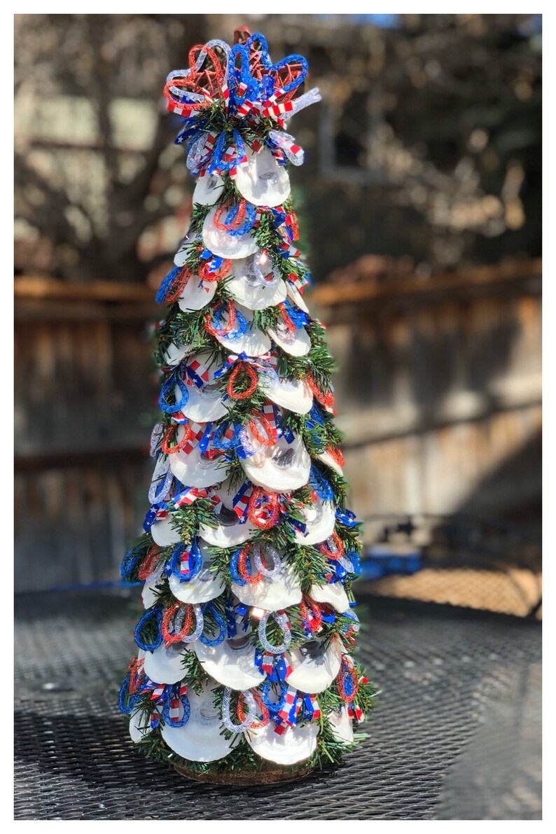 Patriotic Oyster Shell Tree...oyster Christmas Tree - Etsy