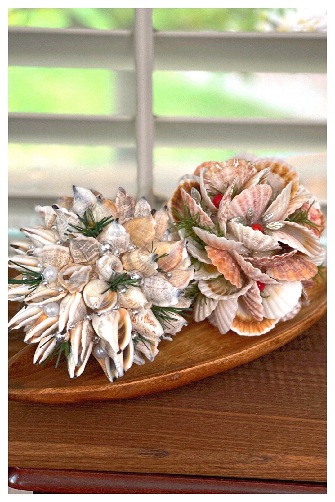 Christmas Shell Ball Set…all Dressed Up - Etsy