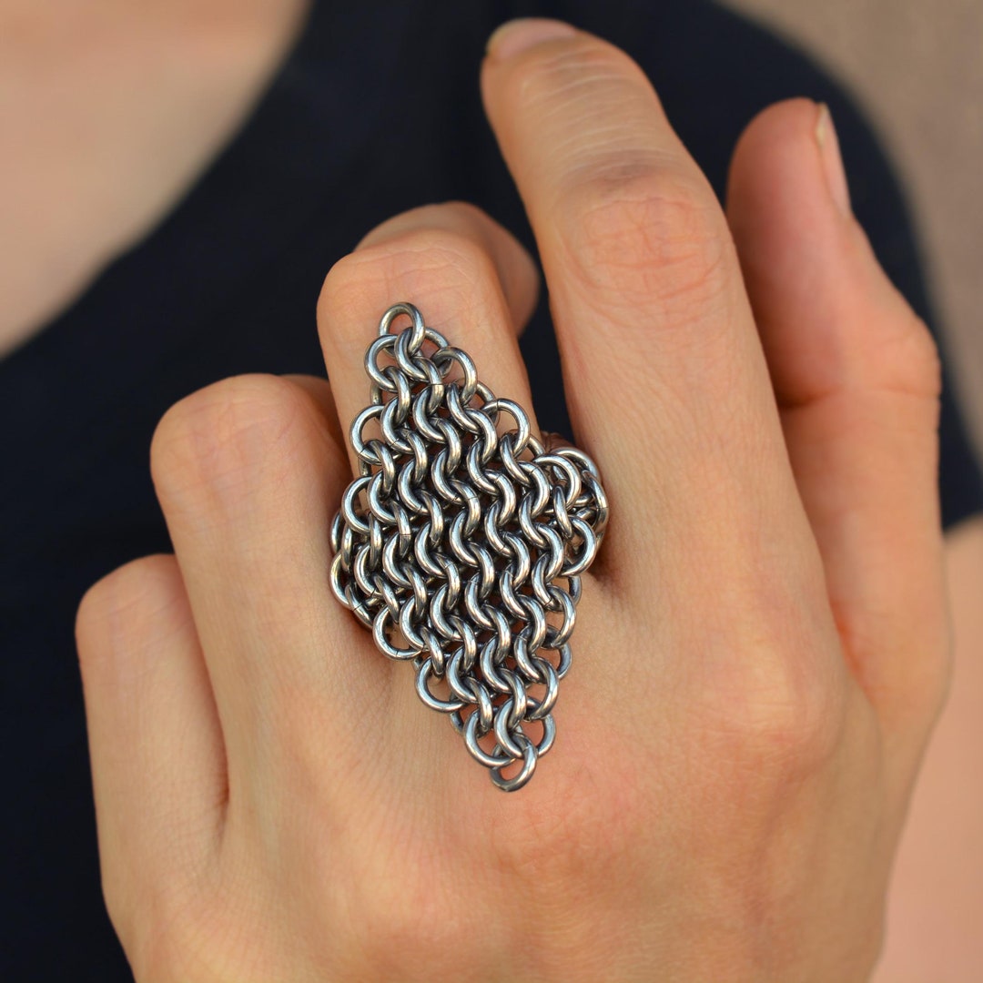 Finger Armor - Chainmaille Mesh Ring - Flexible Diamond Shape Stainless ...