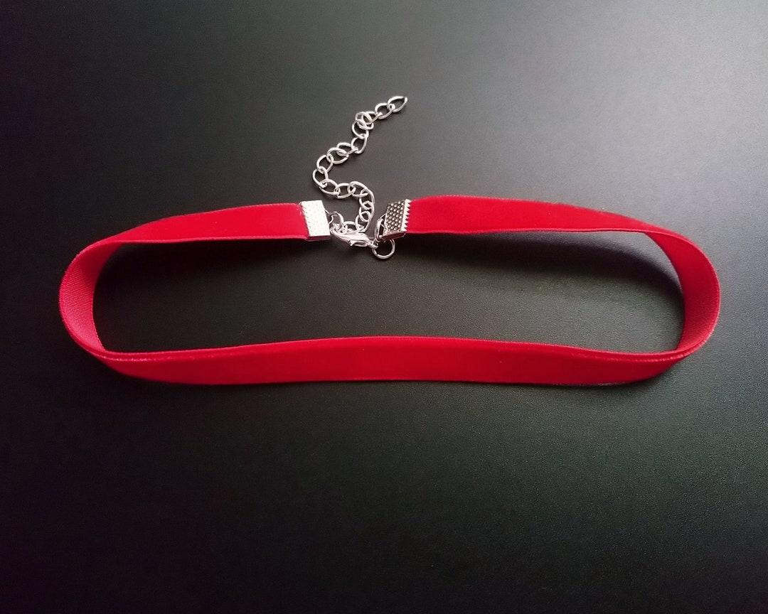 Red Velvet Choker, Red Choker, 90s Choker, Red Choker Necklace, Velvet ...