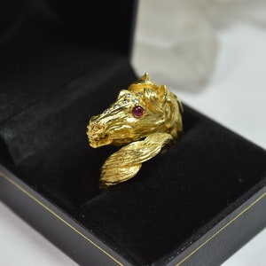 Diamond Ruby 18K Yellow Gold Horse Equestrian by Pass Ring Sz 8.25 15. ...