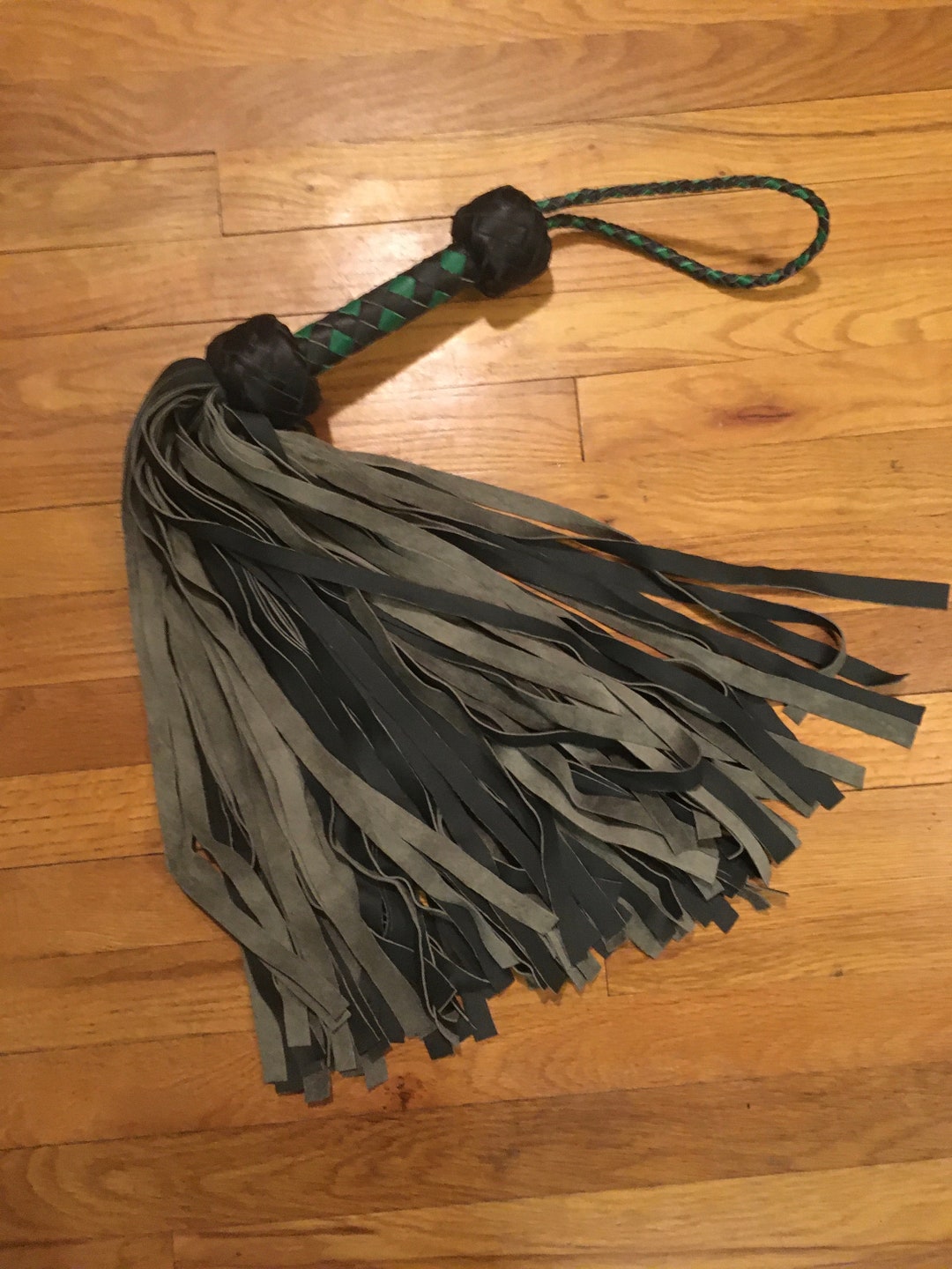 Green Leather Flogger Extra Full Mature Bdsm - Etsy
