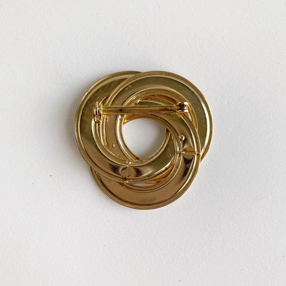 Vintage Gold & White Interlocking Circle Brooch, With… - Gem