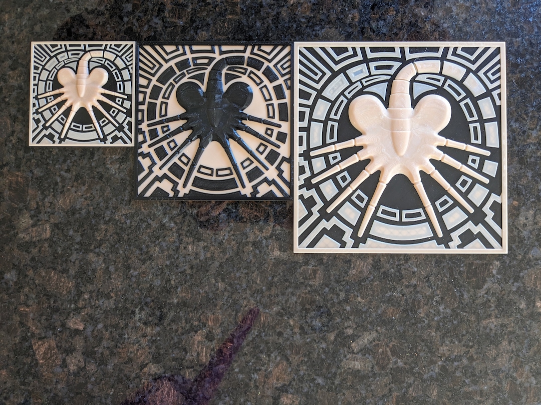 Face Hugger From Aliens - Tiles, Wall Decor, Accents / Xenomorph Bas ...