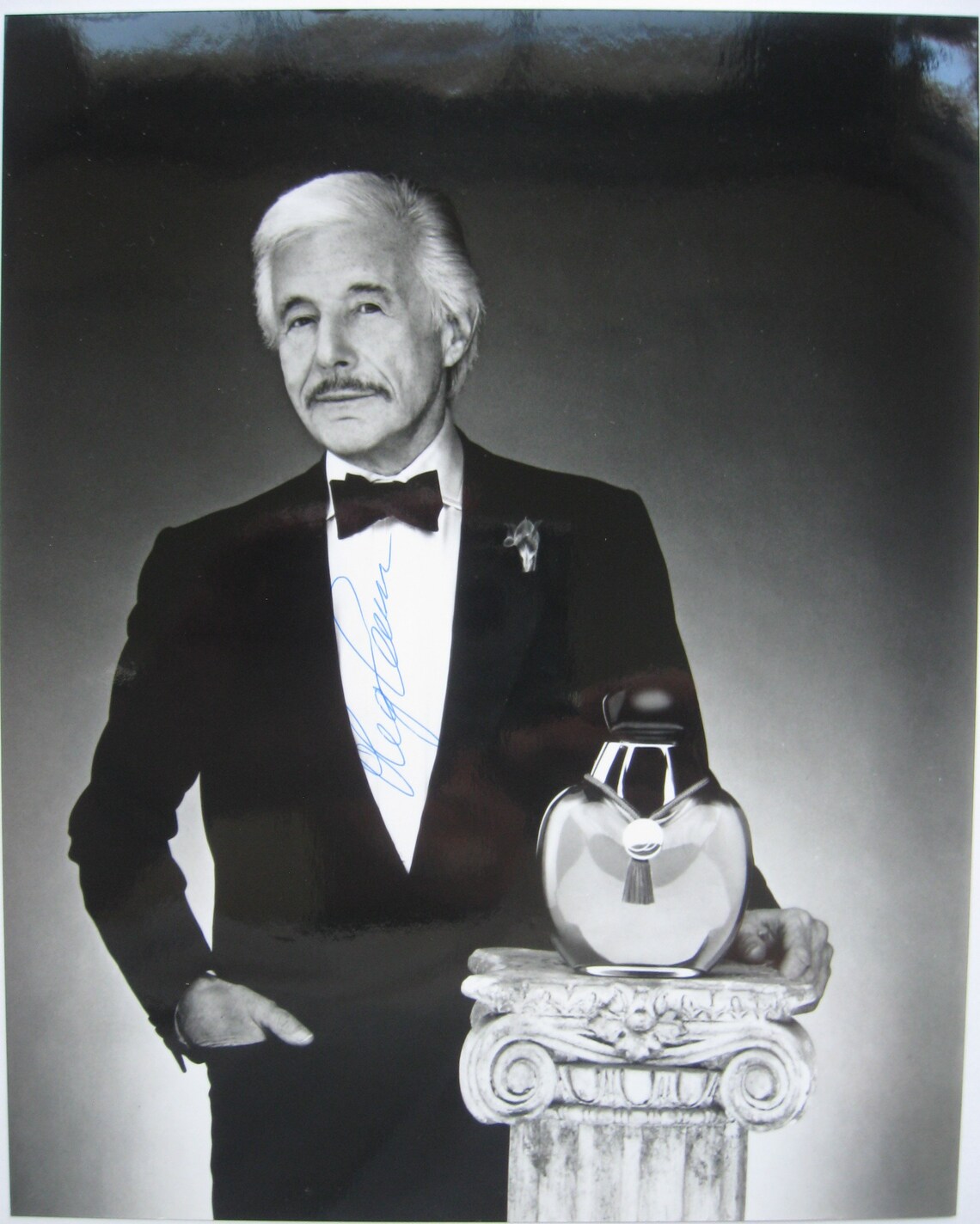 Authentic OLEG CASSINI Signed B&W Photo, Jackie Kennedy's White House ...