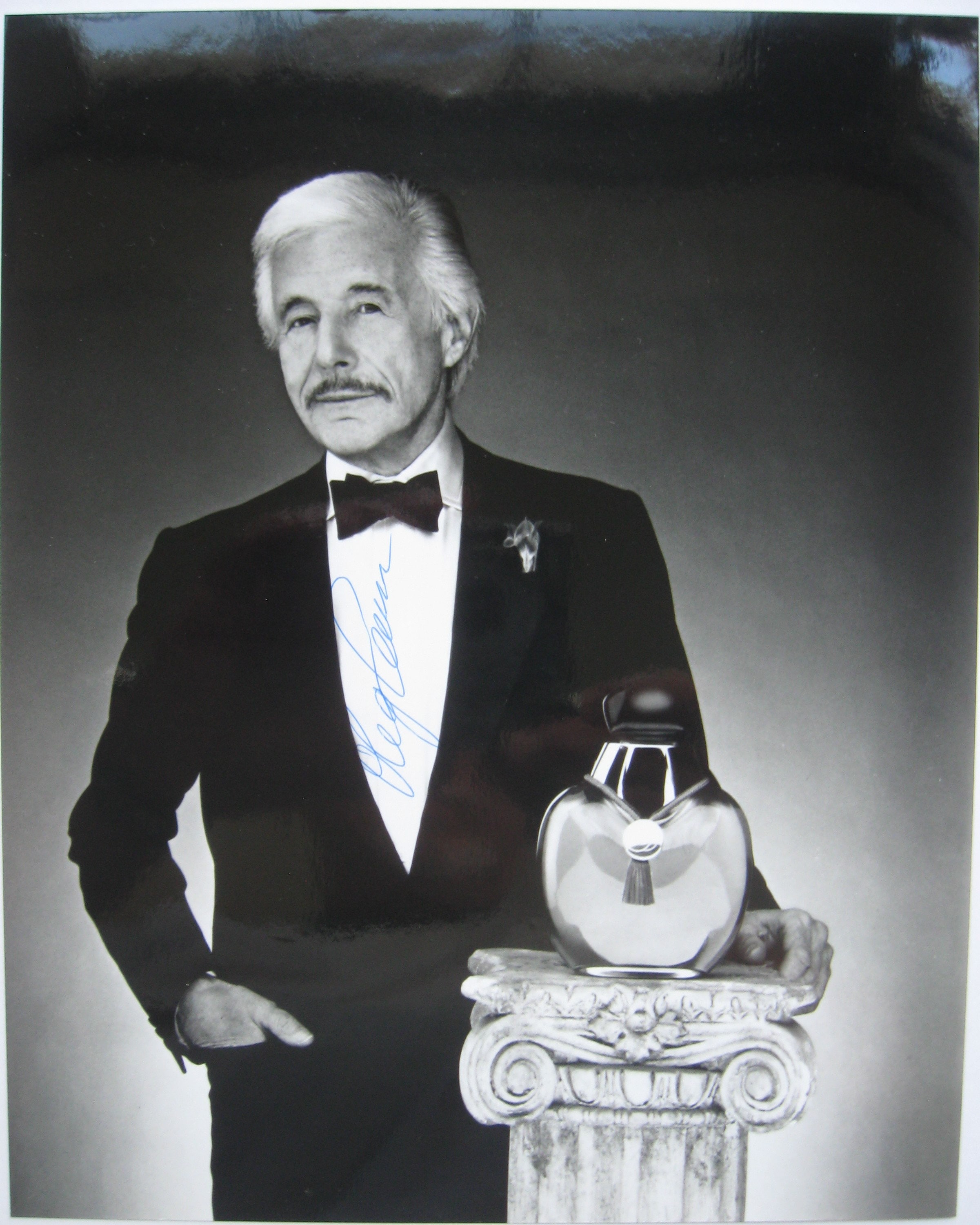 Authentic OLEG CASSINI Signed B&W Photo, Jackie Kennedy's White House ...