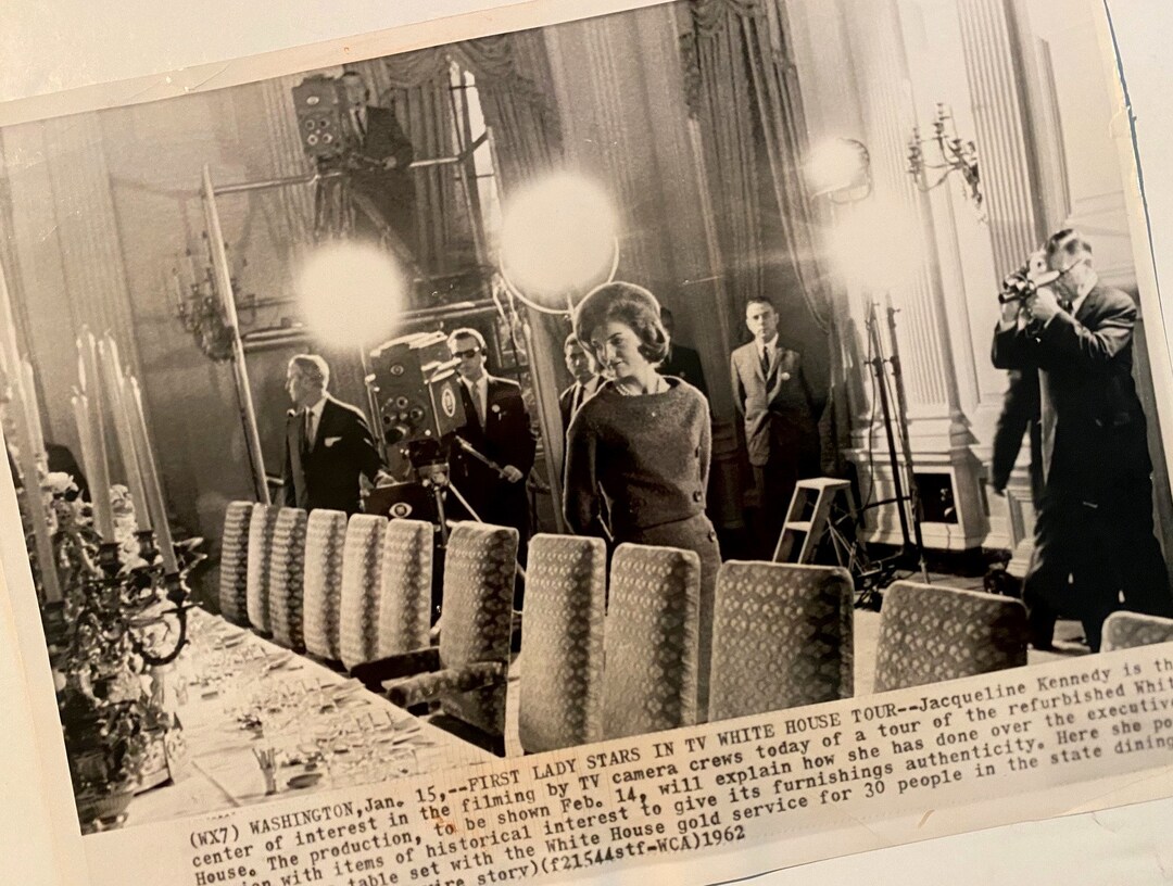 Vintage Press Photo, "first Lady Stars in TV White House Tour", 1962 - Etsy