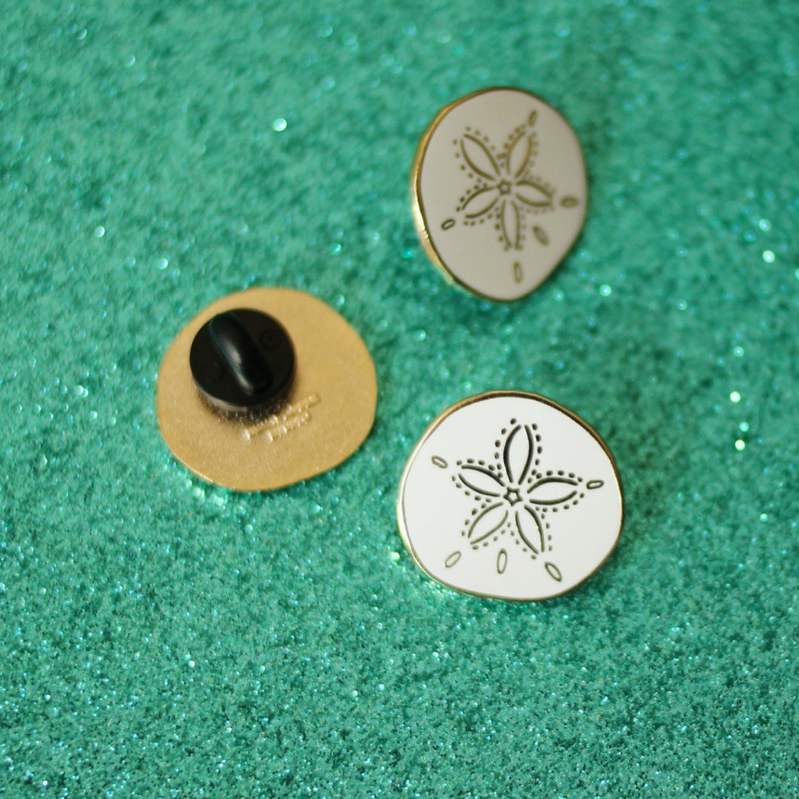 Sand Dollar Enamel Pin Shell Lapel Pin // Hard Enamel Pin | Etsy