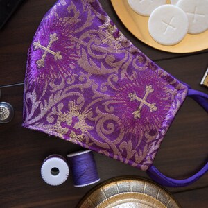 Catholic Liturgical Face Mask, Reusable Religious Face Covering, 3 ...