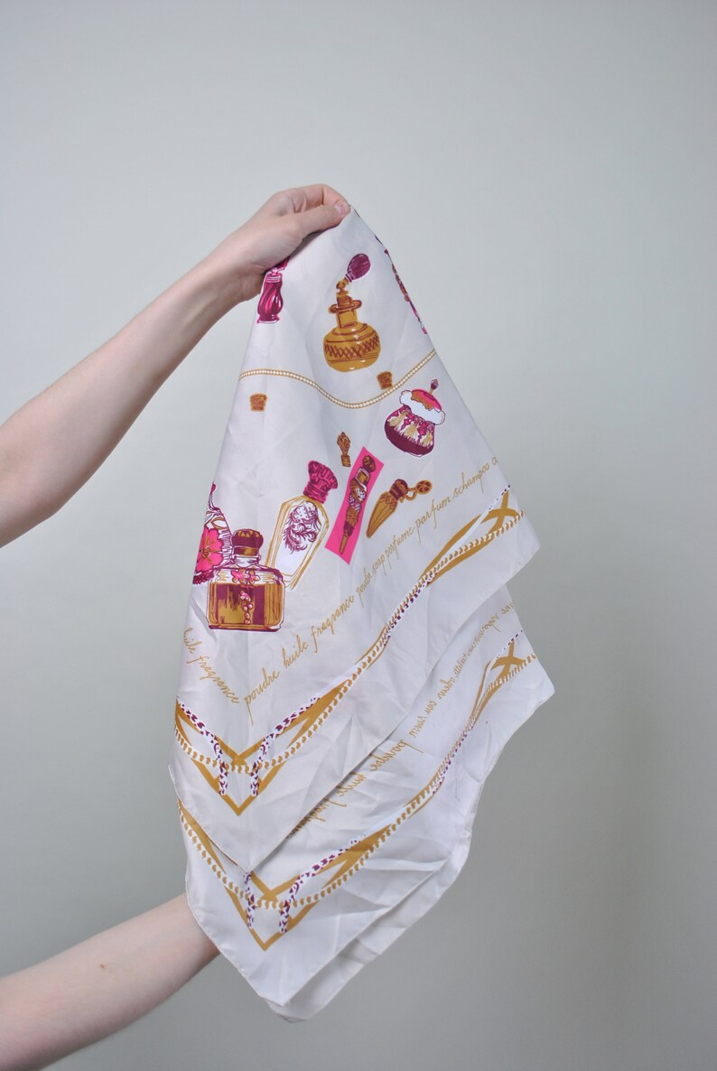 White Luxury Shawl 90s Gold Print Hair Scarf Vintage 1990s - Etsy