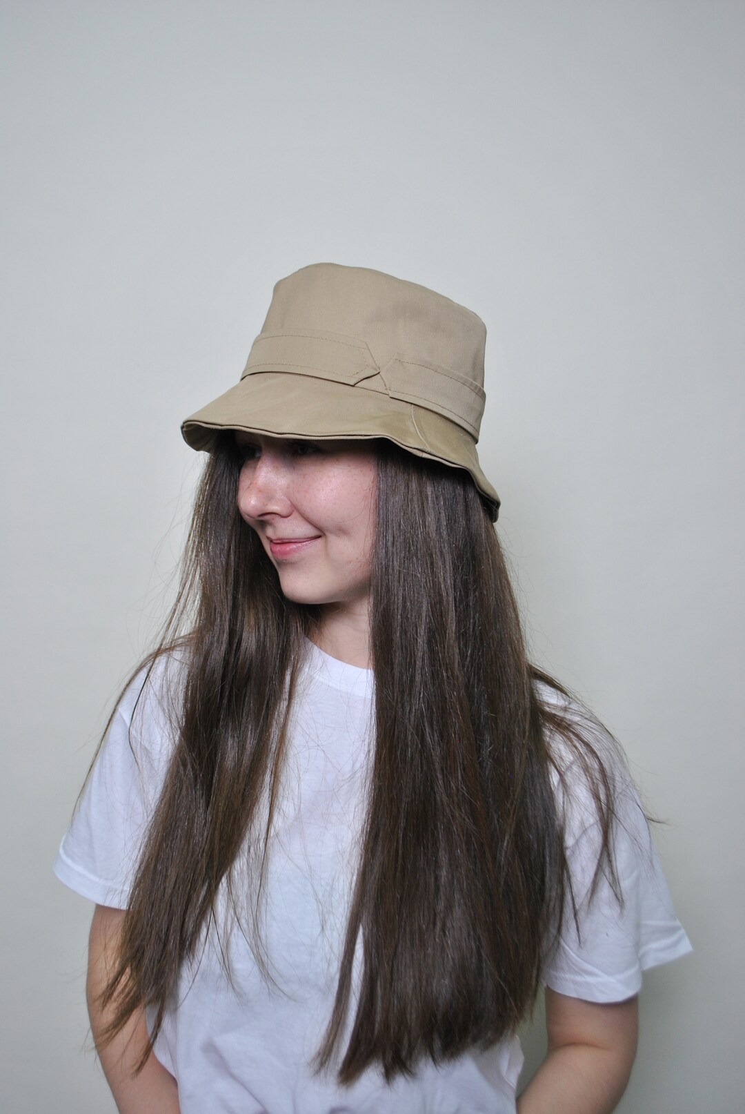 90s Minimalist Bucket Hat in Beige, Vintage Autumn Fisher Hat in Pastel ...