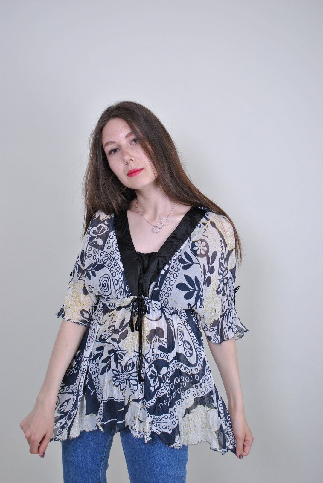 Y2k Summer Blouse, Vintage 2000s Flowers Top, 00s Fashion V-neck Tie ...