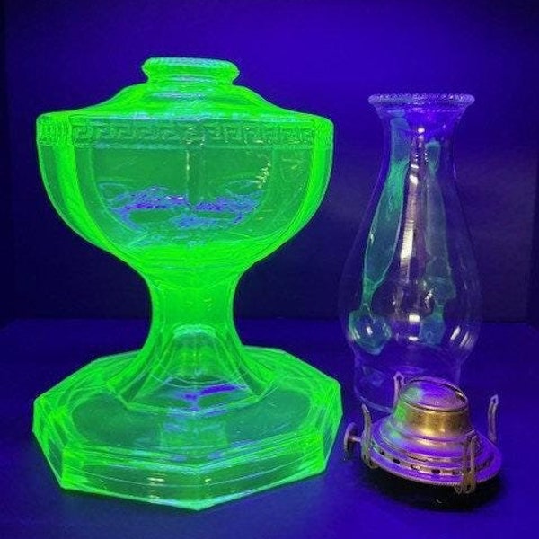 Uranium Green Oil Lamp - Etsy
