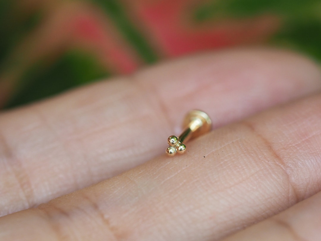 9K Gold Push Fit Labret - 18,16 Gauge Labret, Triple Ball Labret ...