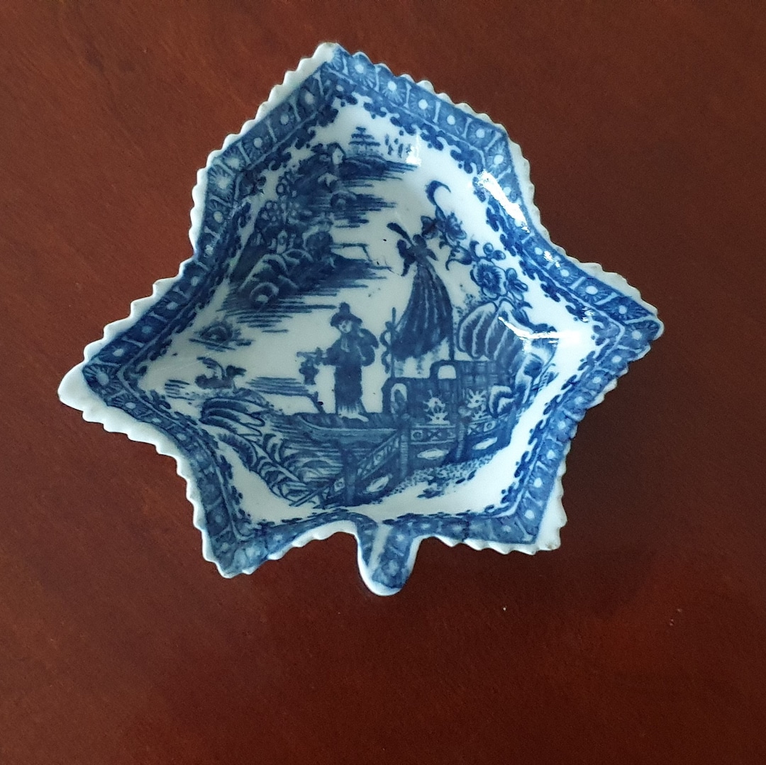 Georgian Caughley Porcelain Pickle Dish: Fisherman & Cormorant Pattern ...