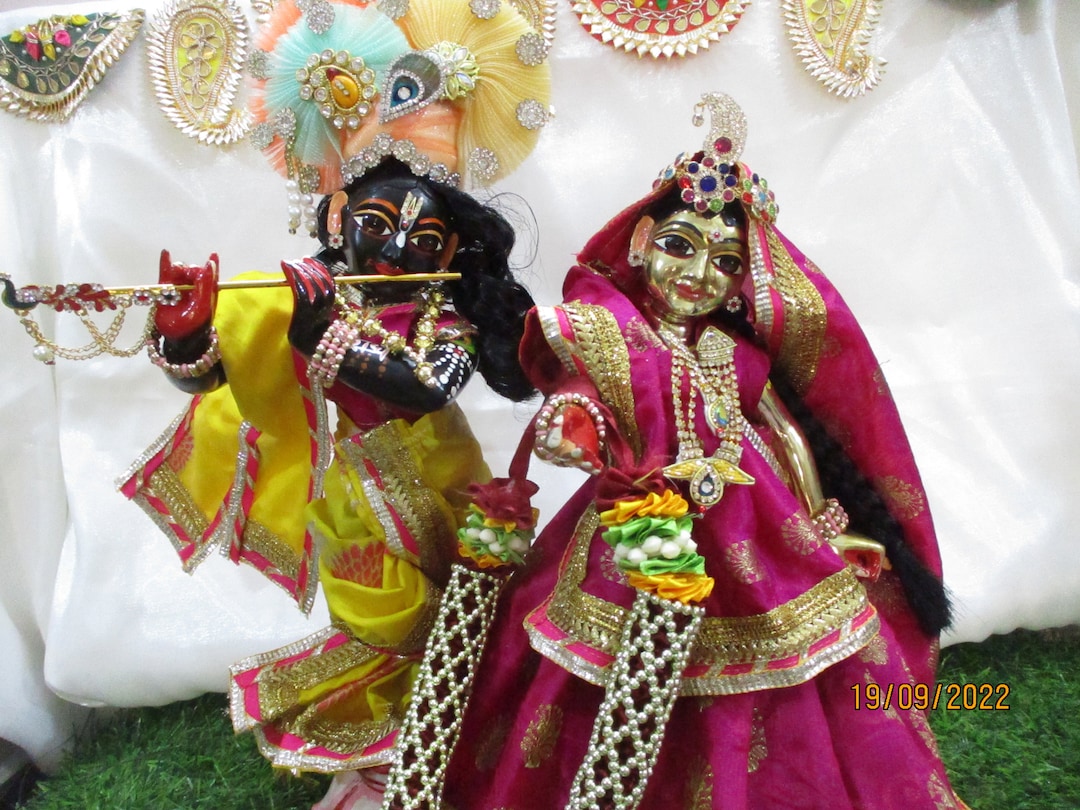 12 radhakrishna Statue With Dress,radha Krishna Cloths,krishna Outfit ...