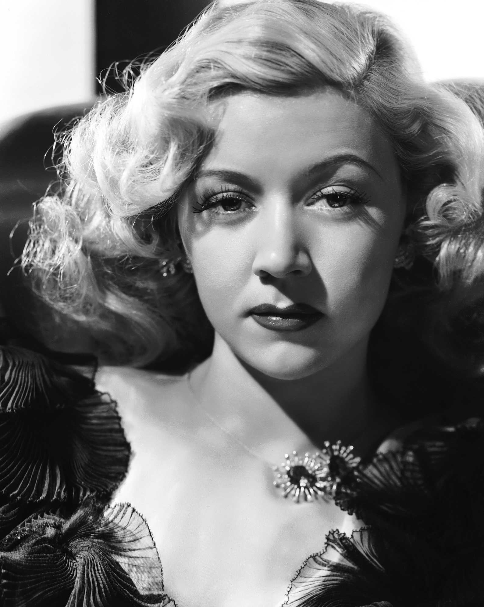 Gloria Grahame - Actress and Hollywood Icon - 40 Photo Trading Cards ...