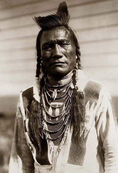 Native American Legends in Classic Photography - 16 Photo Trading Cards ...