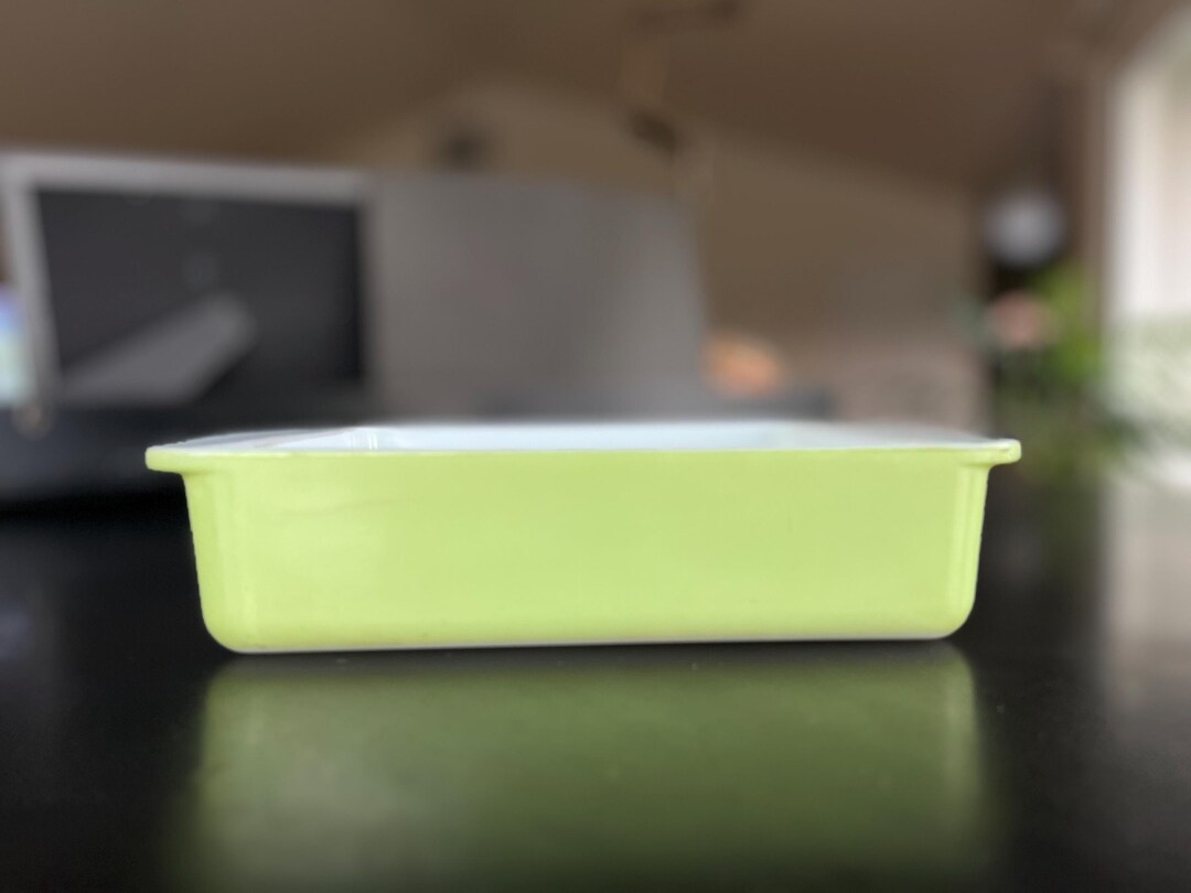 Vintage 1950s Lime Green Pyrex 222 8x8 Inch Baking Pan - Etsy