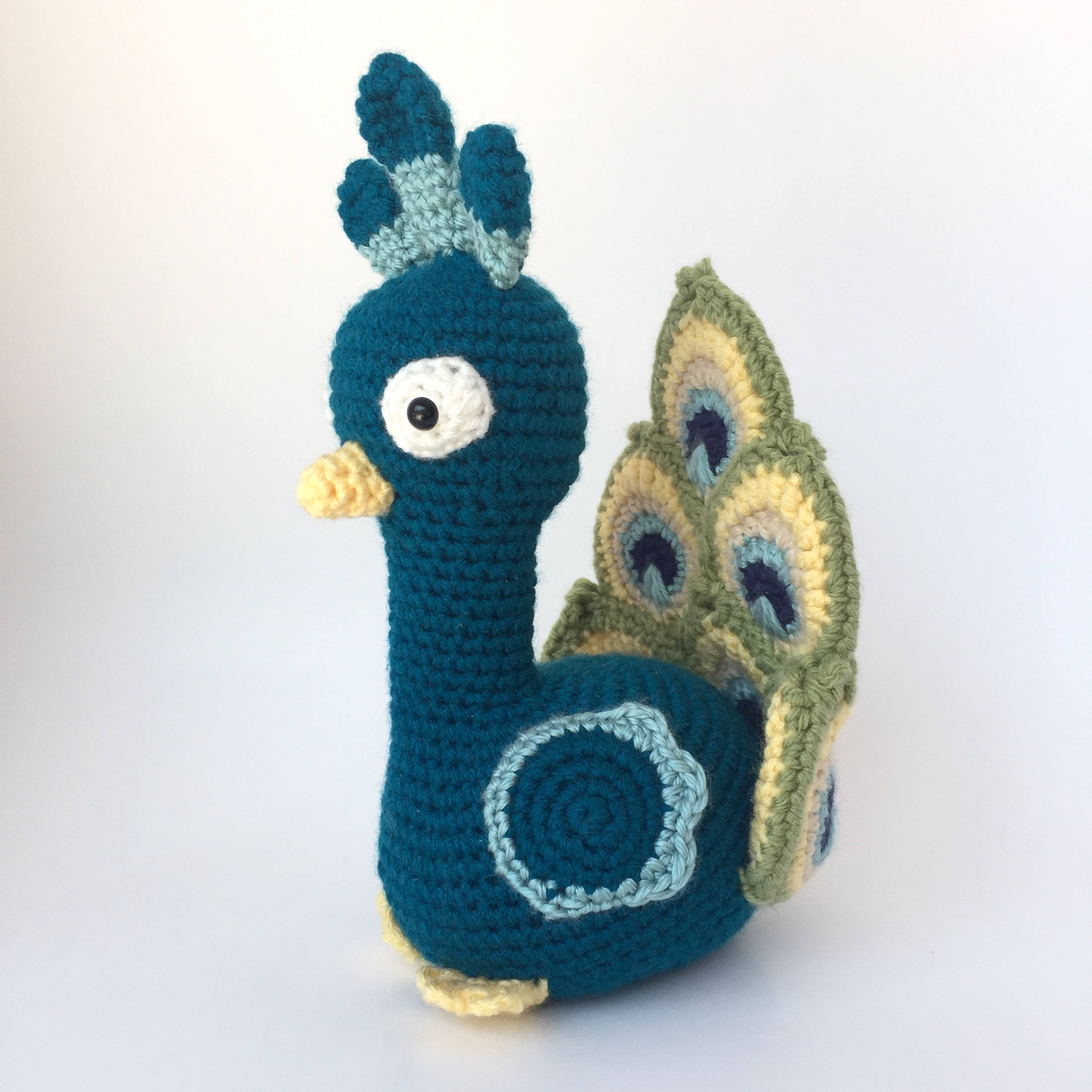 Crochet Amigurumi Pattern: Peacock - Etsy