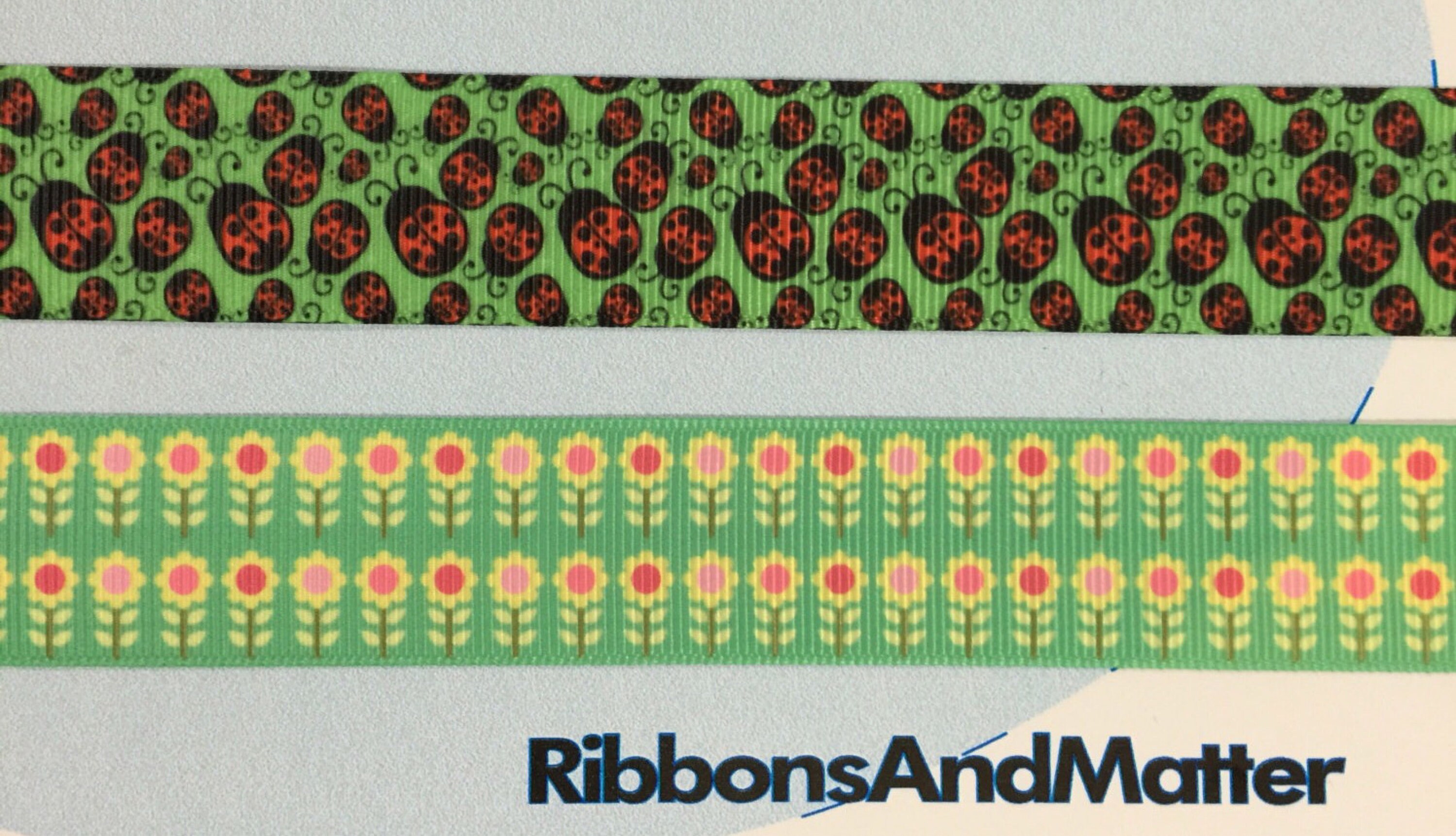 3 Ladybugs Everywhere on Mint Green and Yellow Sunflowers - Etsy UK