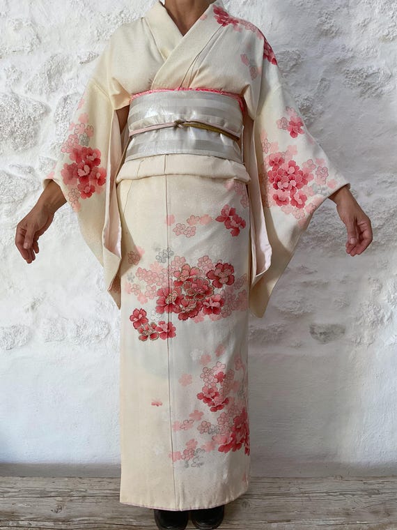 Cream Floral Vintage Furisode, Pink Flowers Silk Kimo… - Gem