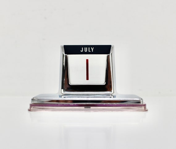 Art Deco Chrome Desk Calendar - Etsy UK